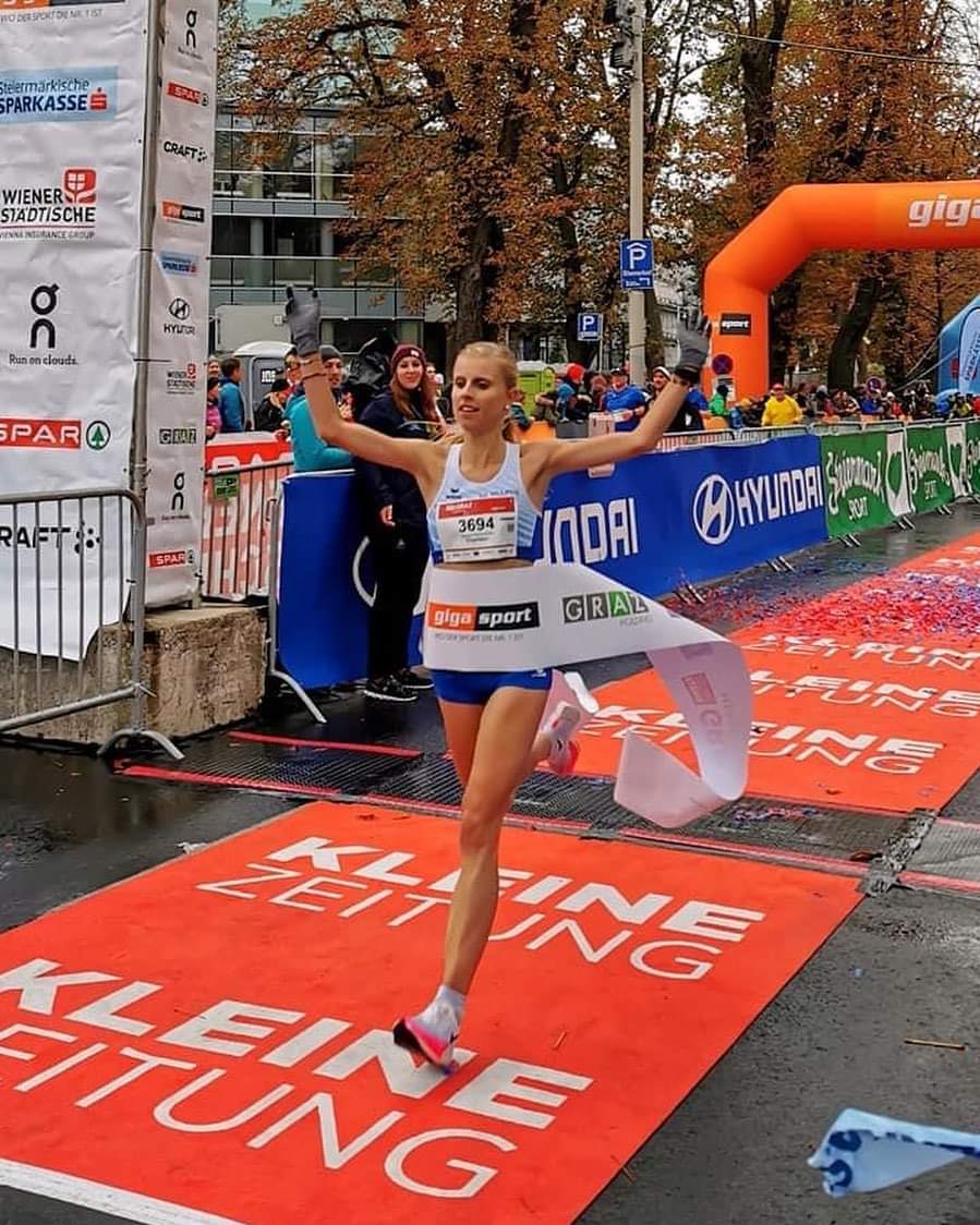 Charleen Michaelis gewinnt Halbmarathon! | KLV – Kärntner ...